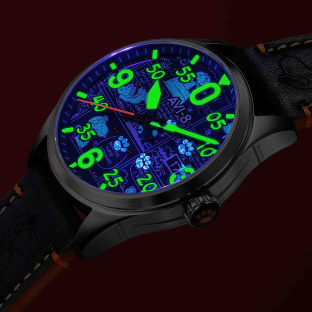 AVI-8 Spitfire Smith Automatic Peanuts Snoopy Flying Ace Beagle Blue ...