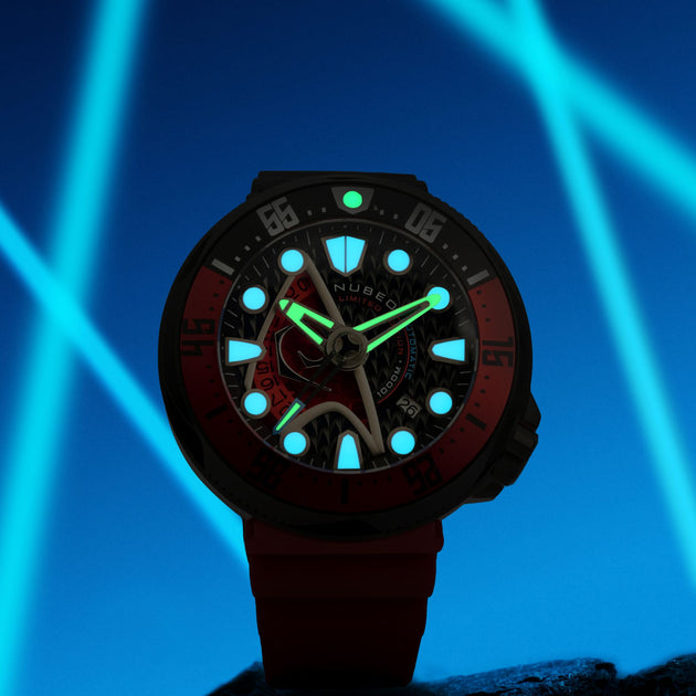 Ventana Automatic Star Trek Starfleet Limited Edition Ops Red – Watches.com