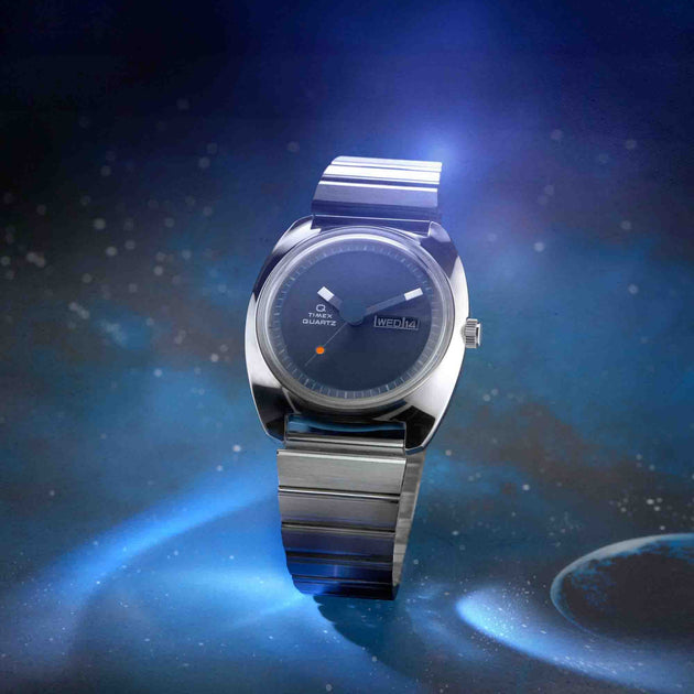 Timex Q 1975 Enigma Reissue 37mm Blue SS | Watches.com